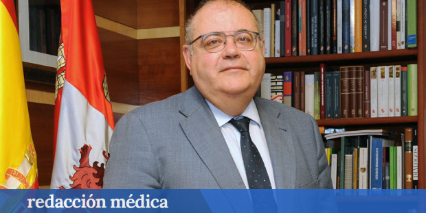 Alejandro Vázquez, premio mejor consejero en la Gala de Sanidad